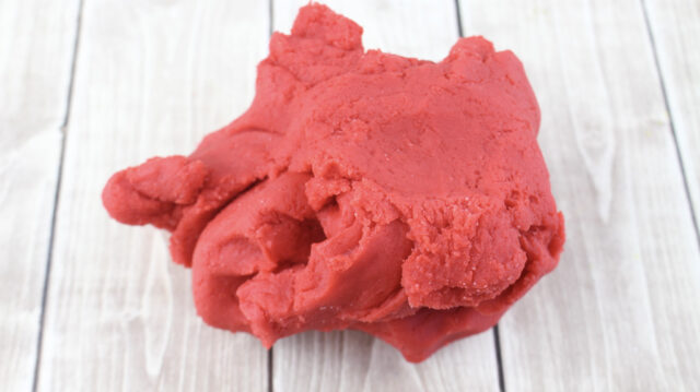 Make This DIY Red Apple Playdough (It Smells Like Apples Too ...