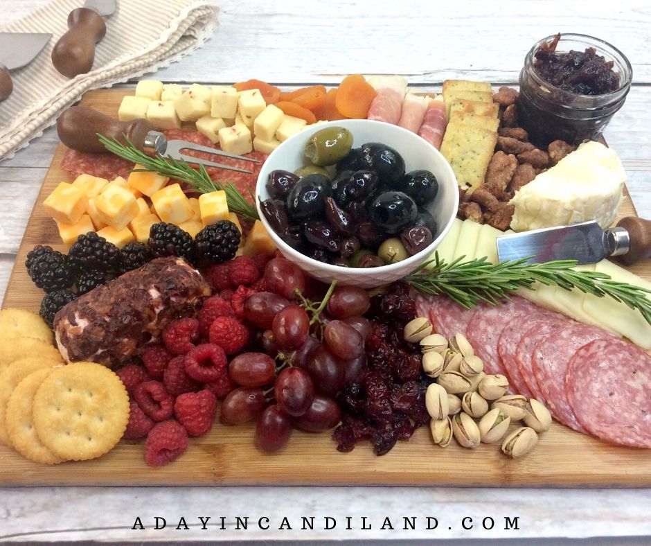 Wondering What To Put On A Charcuterie Board? Here Are 25 Examples ...
