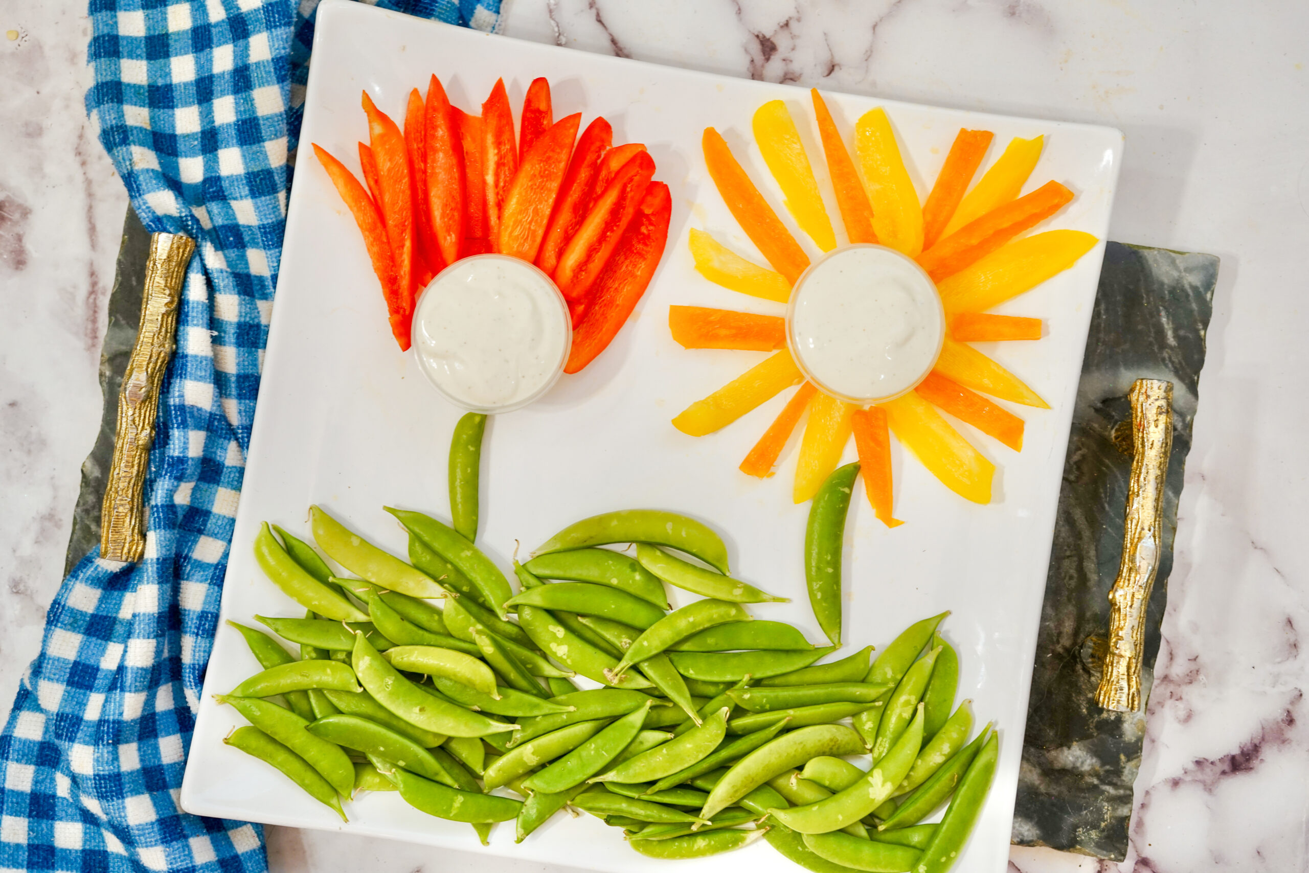 Easy-to-Make Flower Veggie Tray | MomsWhoSave.com